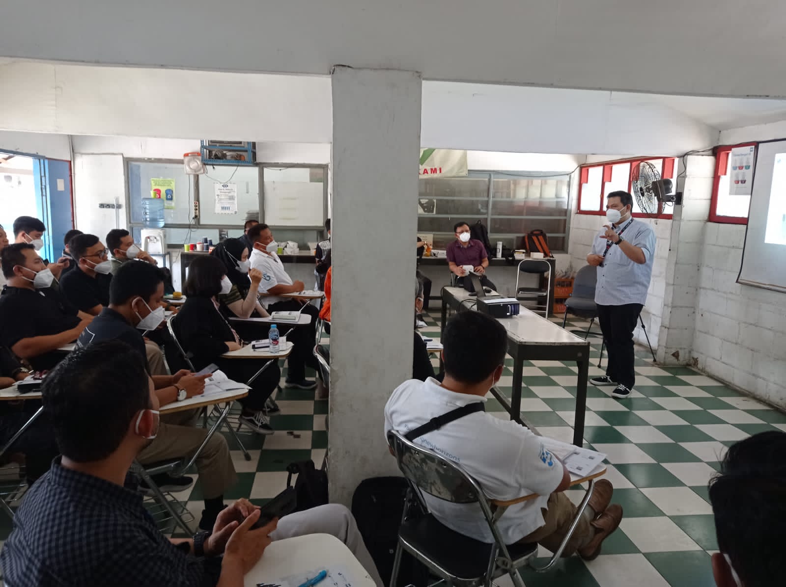 TRAINING SAFETY DRIVING JAKARTA TRAINING SAFETY DRIVING JAKARTA